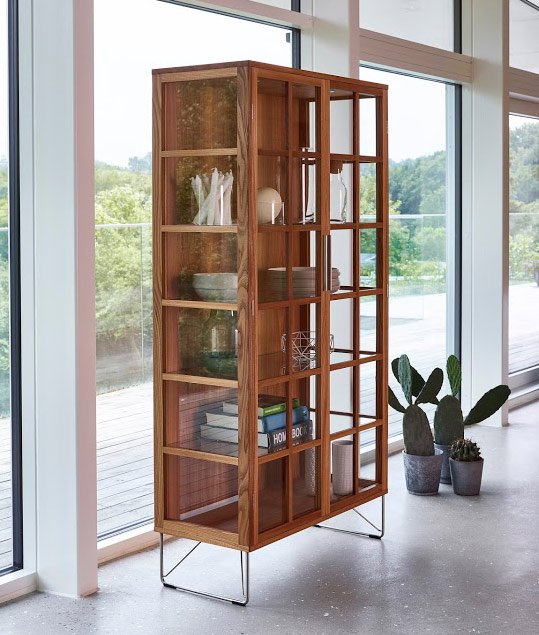 Vitrineskab | Køb et smukt vitrineskab i et klassisk design - Køb online